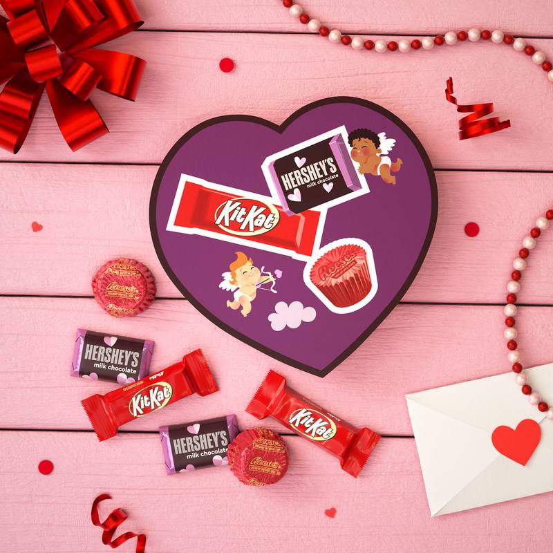 HERSHEY’S, KIT KAT®, REESE’S Assortment Heart Box, 6.4oz - Delivered In ...