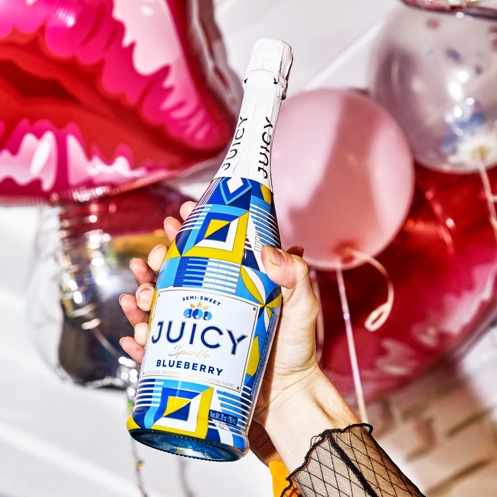 Juicy Sparkle Blueberry Sparkling White Wine 750 ml - Delivered In As ...